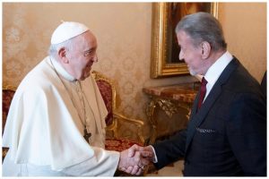 Pope playfully spars with ‘Rocky’ actor Stallone at Vatican - Pinas Times