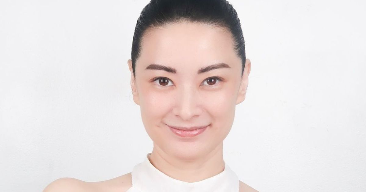 Maricar Reyes, sumakit at namaga ang mata dahil sa matagal na paggamit ... Maricar Reyes, sumakit at namaga ang mata dahil sa matagal na paggamit ...